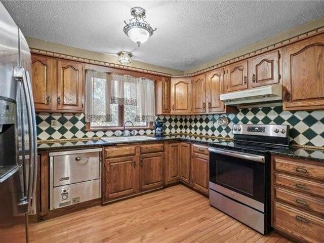 house with 3 bedroom, Westerly RI DLS101707181