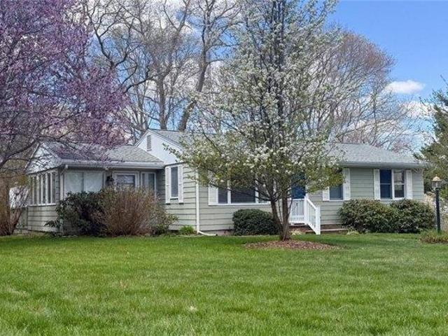 house with 3 bedroom, Westerly RI DLS102342467