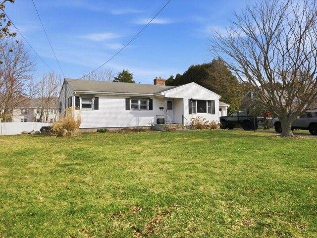 house with 3 bedroom, Westerly RI DS102708665