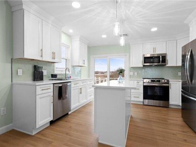 house with 3 bedroom, Westerly RI DS103126901
