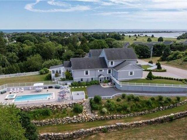 house with 3 bedroom, Westerly RI ES104078272