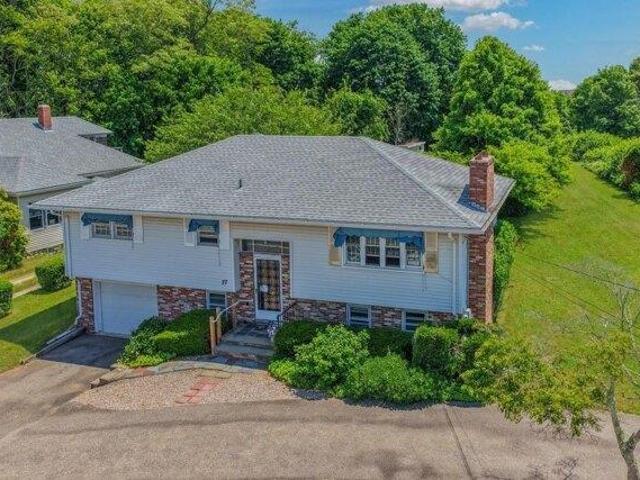 house with 3 bedroom, Westerly RI ES104114694