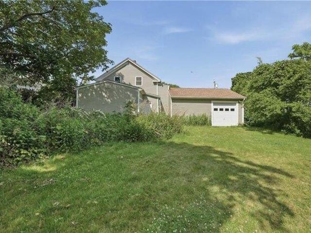 house with 3 bedroom, Westerly RI ES104406261
