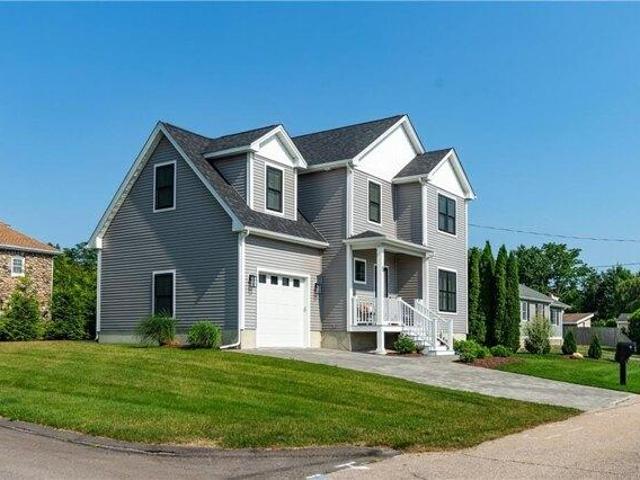 house with 3 bedroom, Westerly RI ES104852848