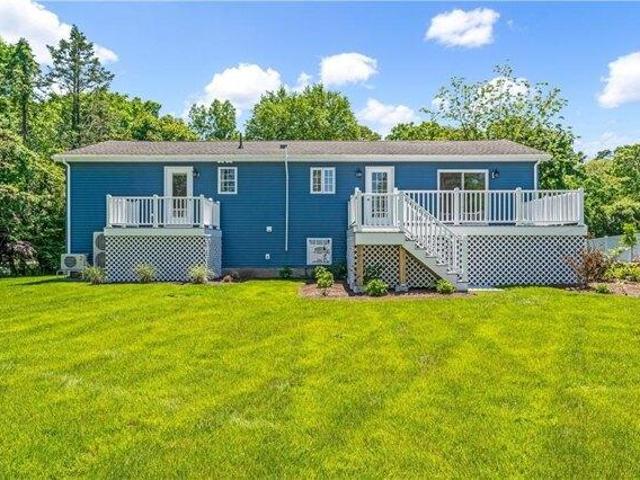house with 3 bedroom, Westerly RI ES104920879