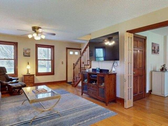 house with 3 bedroom, Westford VT ES105141284