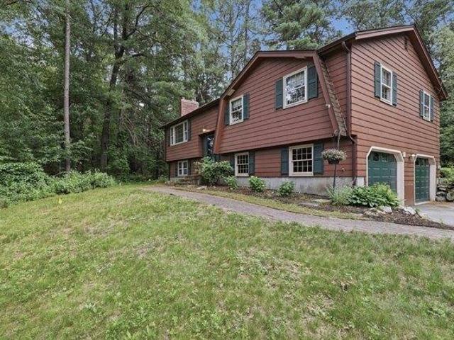 house with 3 bedroom, Westford MA DS104076918