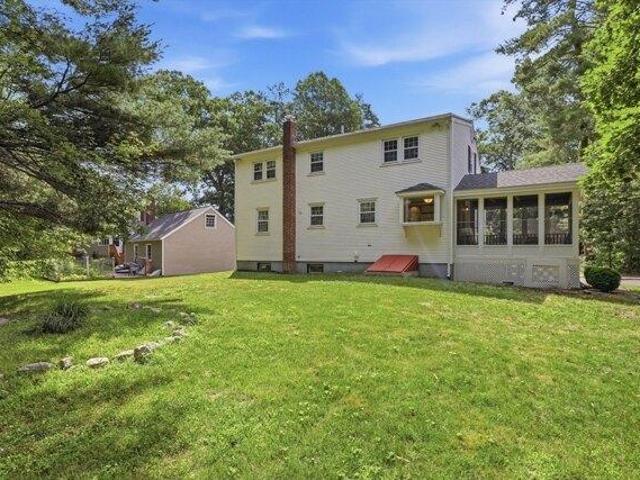 house with 3 bedroom, Westford MA DS104264403