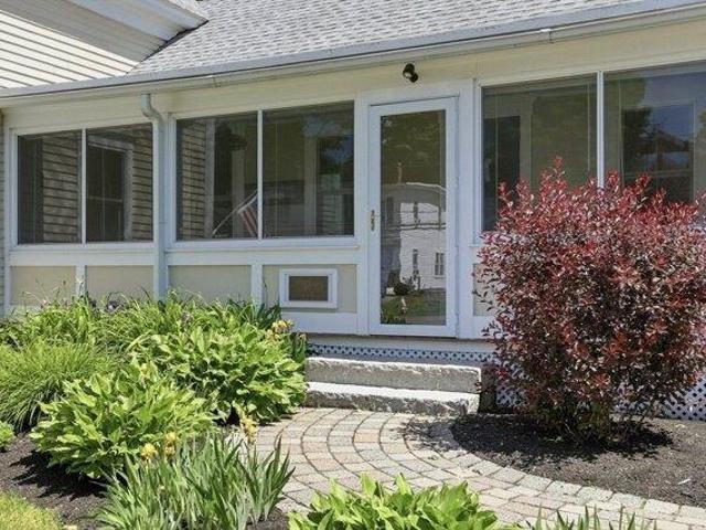 house with 3 bedroom, Westford MA DS104296805