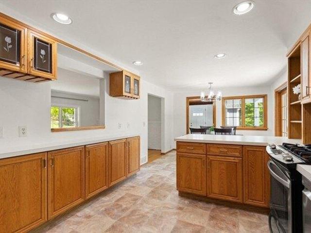 house with 3 bedroom, Westford MA ES103190257