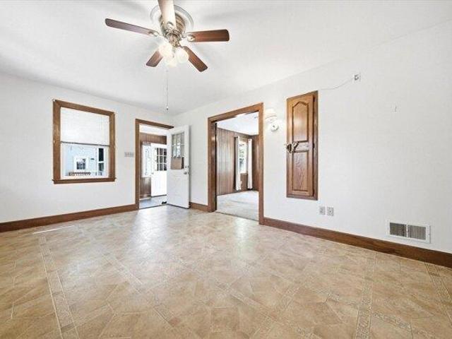 house with 3 bedroom, Westford MA ES103101011