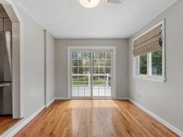 house with 3 bedroom, Westford MA ES103497928