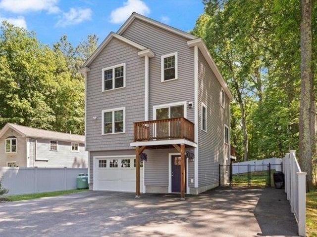 house with 3 bedroom, Westford MA ES103929619