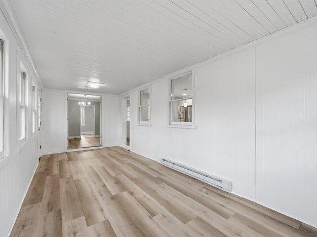 house with 3 bedroom, Westford MA ES103929801