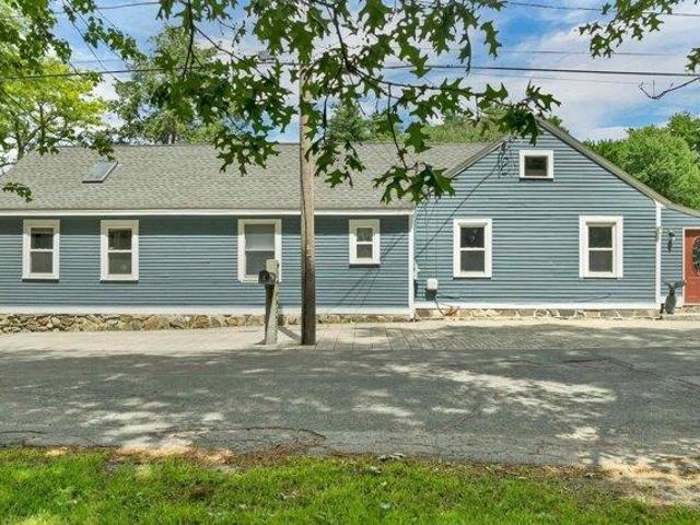 house with 3 bedroom, Westford MA ES103930779