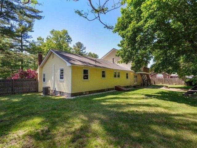house with 3 bedroom, Westford MA ES104720077