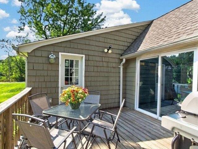 house with 3 bedroom, Westford MA ES105079775