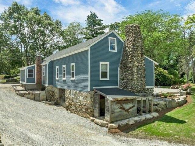 house with 3 bedroom, Westford MA ES105092305
