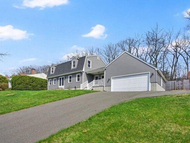 house with 3 bedroom, Westfield MA DLS101998239