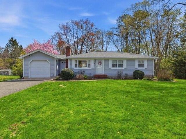 house with 3 bedroom, Westfield MA DLS102592983