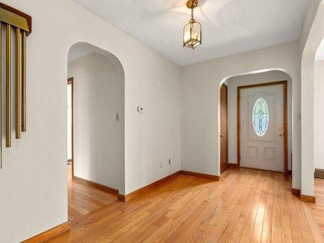 house with 3 bedroom, Westfield MA DS102369484
