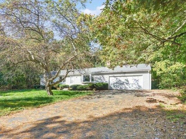 house with 3 bedroom, Westfield MA ES103494307