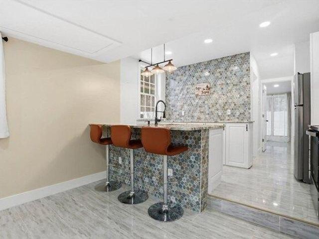 house with 3 bedroom, Westfield MA ES103071594
