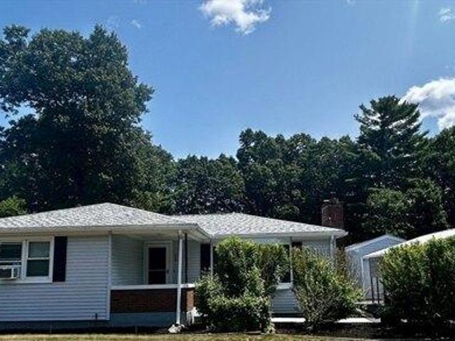 house with 3 bedroom, Westfield MA ES104851458