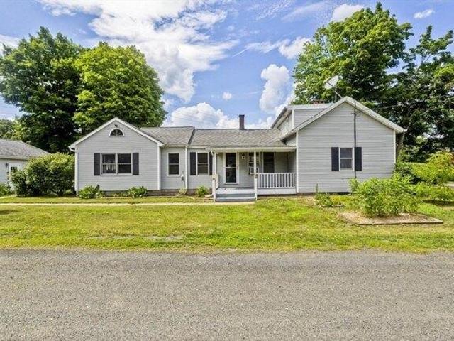 house with 3 bedroom, Westfield MA ES104947203