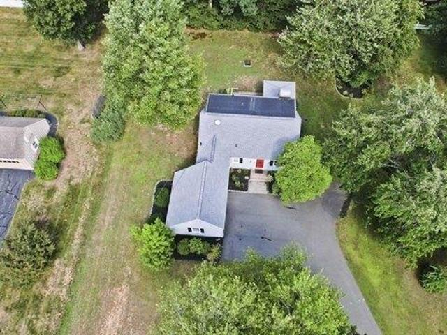 house with 3 bedroom, Westfield MA ES105106300