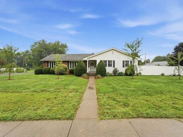 house with 3 bedroom, Westfield MA ES105116346