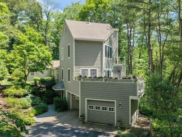 house with 3 bedroom, Weston MA DS104190253