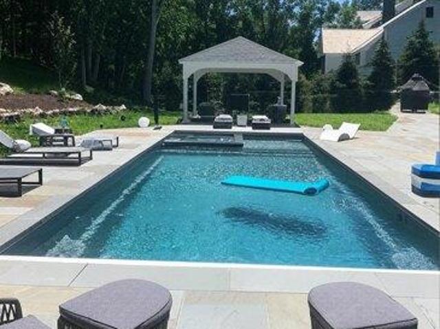 house with 3 bedroom, Westport CT DLS101633579