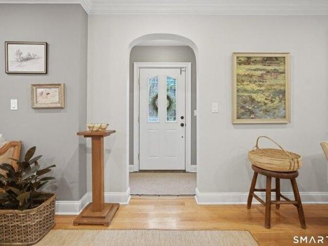 house with 3 bedroom, Westport CT DLS101657369