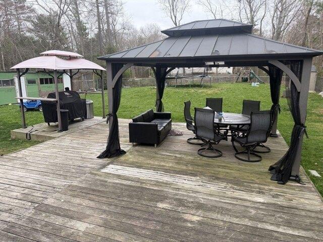 house with 3 bedroom, Westport MA DLS102480008