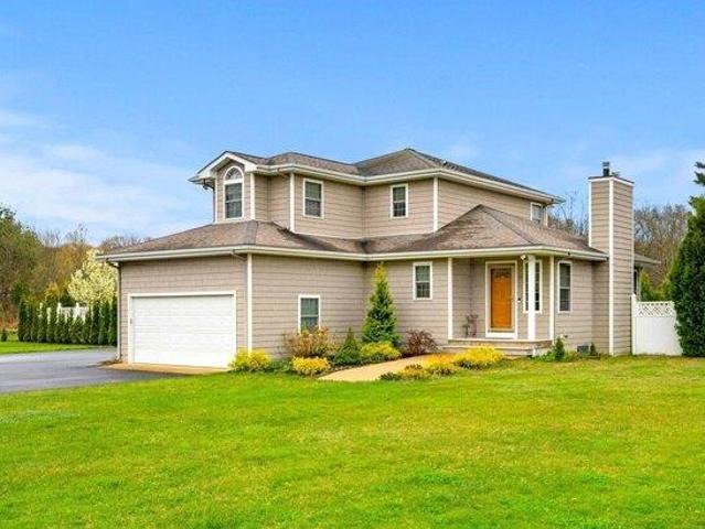 house with 3 bedroom, Westport MA DS103020212