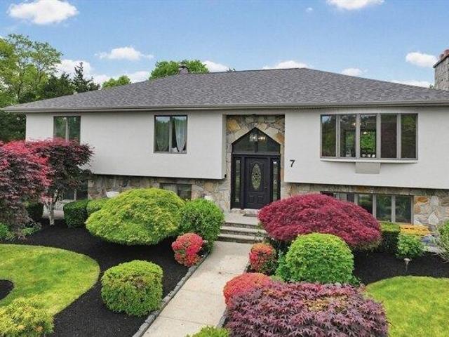 house with 3 bedroom, Westport MA DS103435471