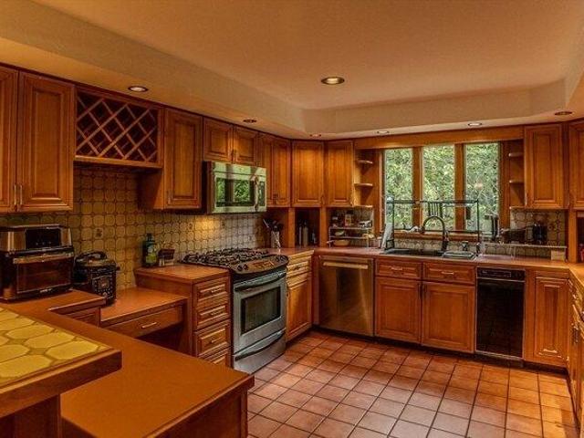 house with 3 bedroom, Westport MA DS103663860