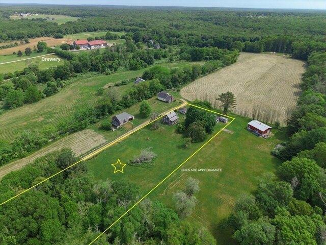 house with 3 bedroom, Westport MA DS104045136