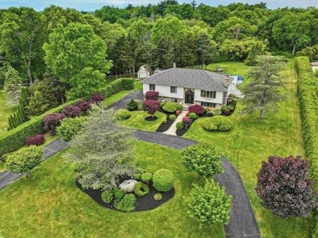 house with 3 bedroom, Westport MA ES103435471