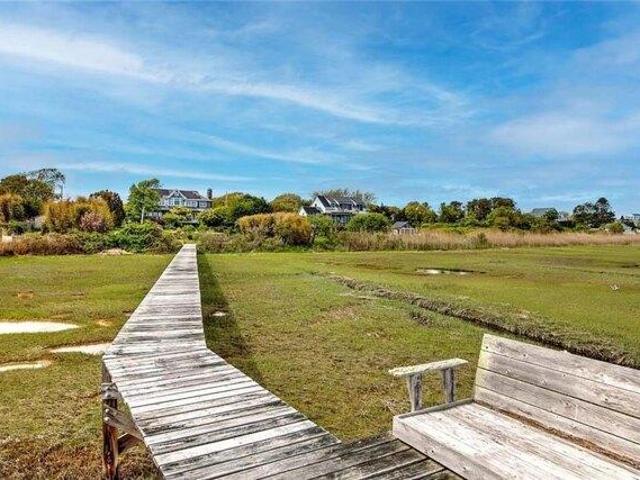 house with 3 bedroom, Westport MA ES104757444