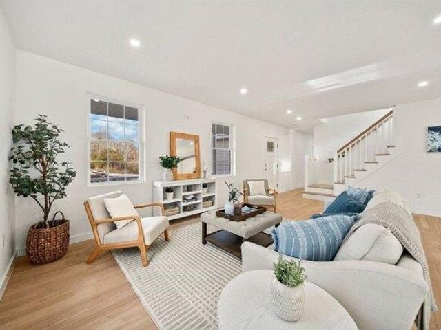house with 3 bedroom, Westport MA ES104761458