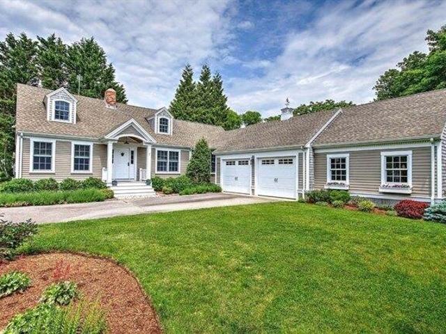 house with 3 bedroom, Westport MA ES105095535