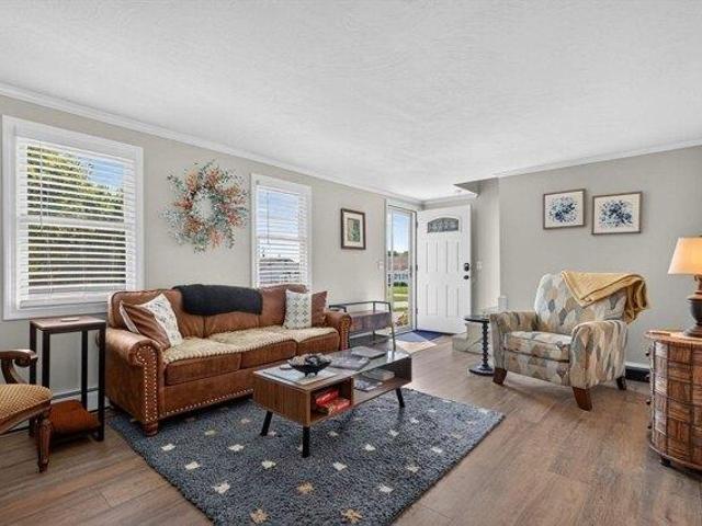 house with 3 bedroom, Westport MA ES105115891