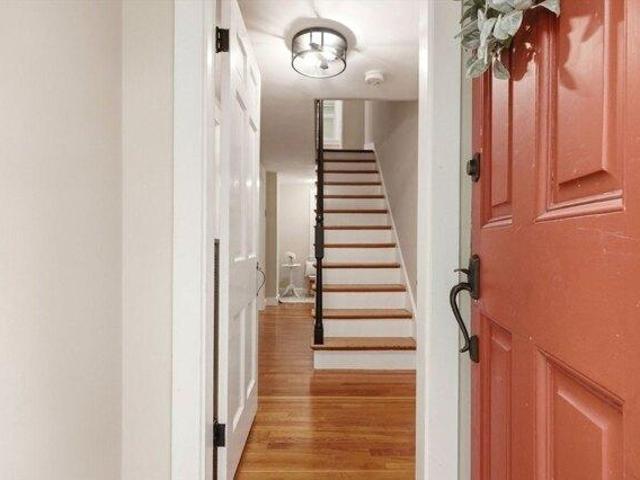 house with 3 bedroom, Westwood MA ES104834091