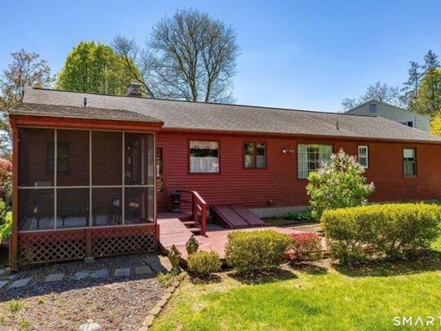 house with 3 bedroom, Wethersfield CT DLS102443091