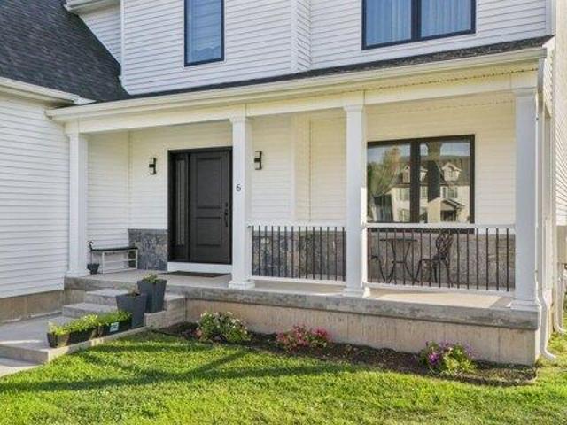 house with 3 bedroom, Wethersfield CT DS102344545