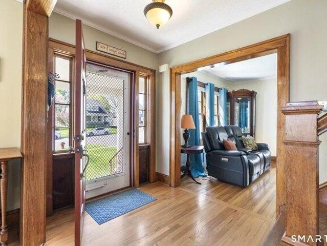 house with 3 bedroom, Wethersfield CT ES103184983