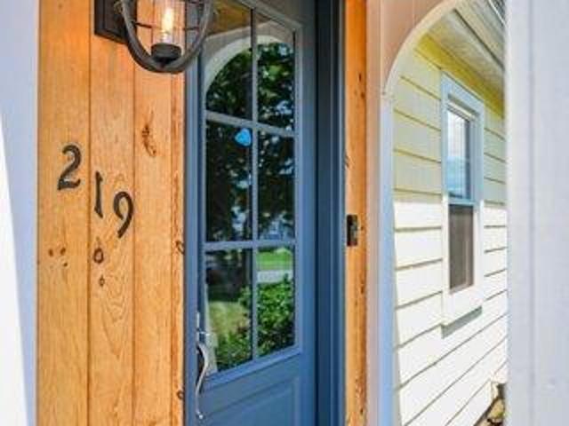 house with 3 bedroom, Wethersfield CT ES104075620