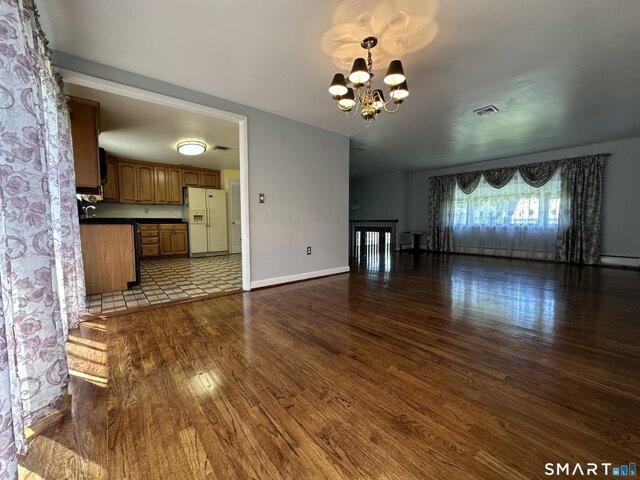 house with 3 bedroom, Wethersfield CT ES105114347